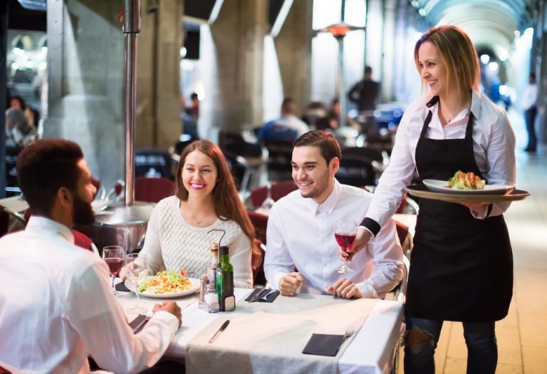 Artikel Prosedur Pelayanan di Restaurant yang baik dan Benar – IEFA ...